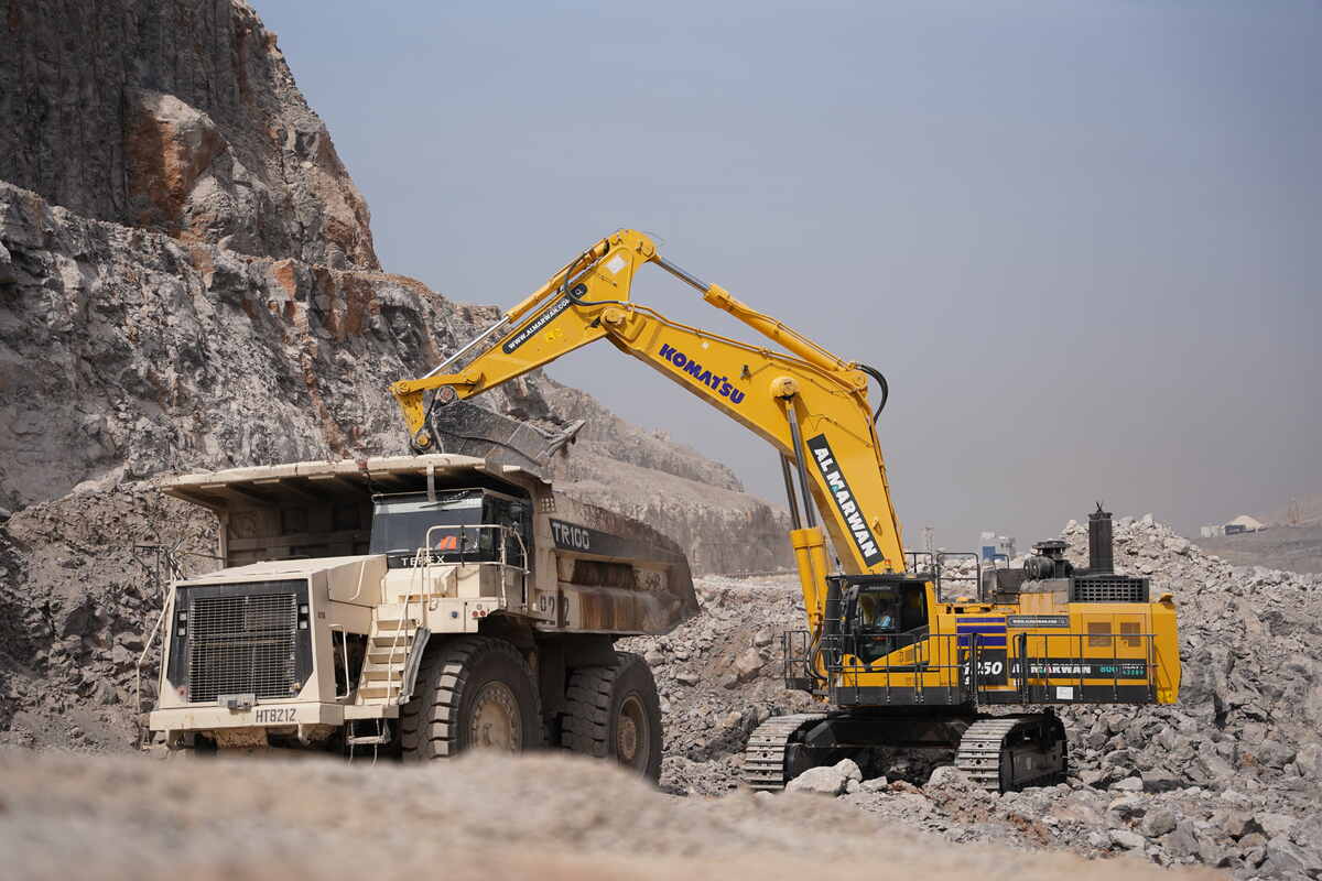 Surface Mining Equipment: A Brief Guide